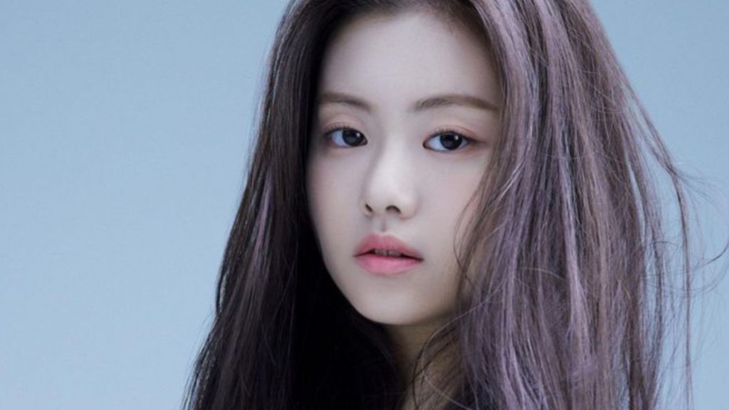 Controversy Surrounds Former LE SSERAFIM Member Kim Garam's High School ...