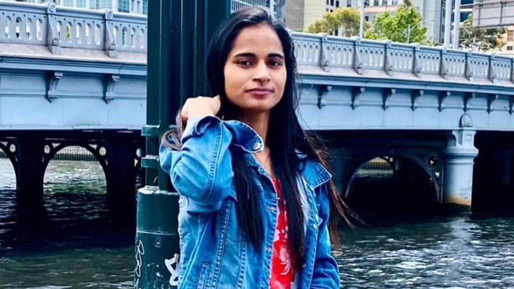 Tragic Death: Manpreet Kaur Dies on Qantas Flight to India After ...